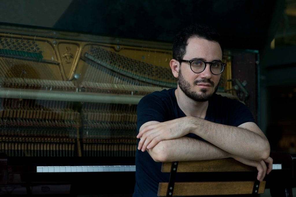 Luca Buratto pianoforte - Comitato AMUR